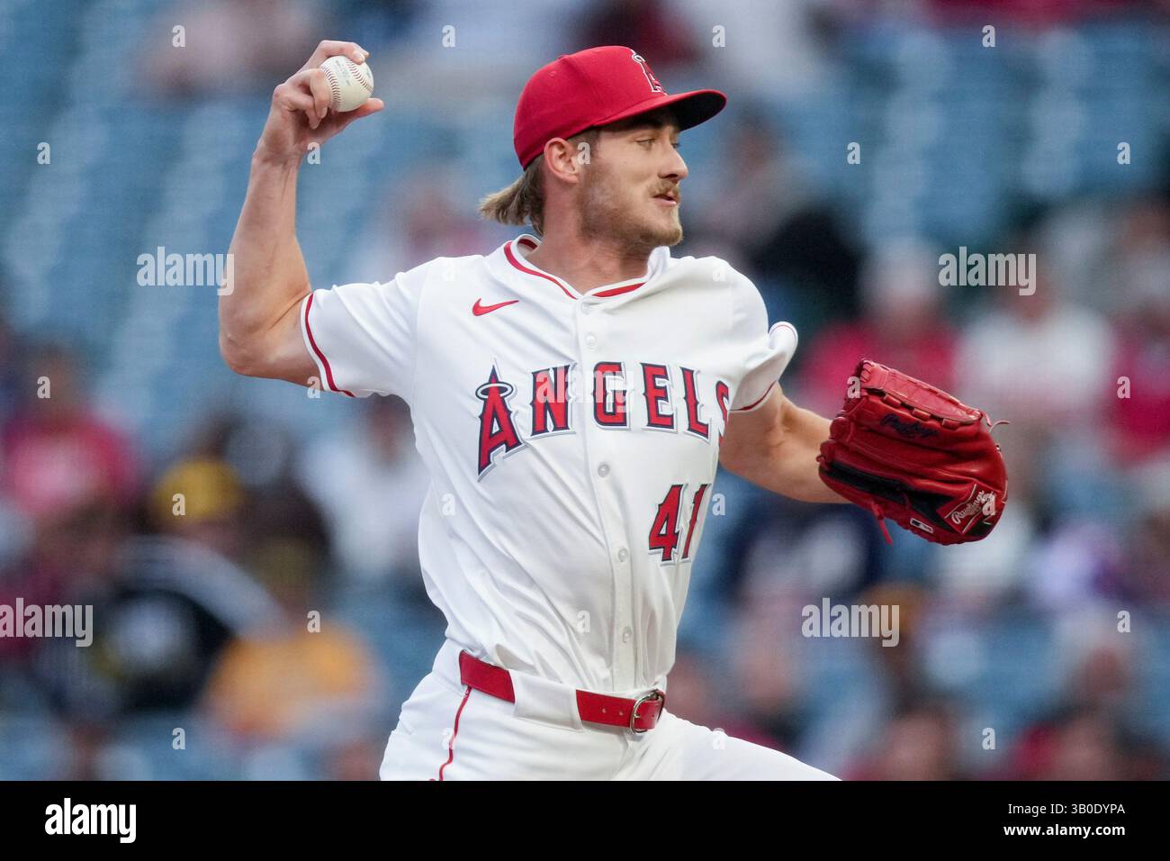 Los Angeles Angels starting pitcher Jack Kochanowicz delivers during ...