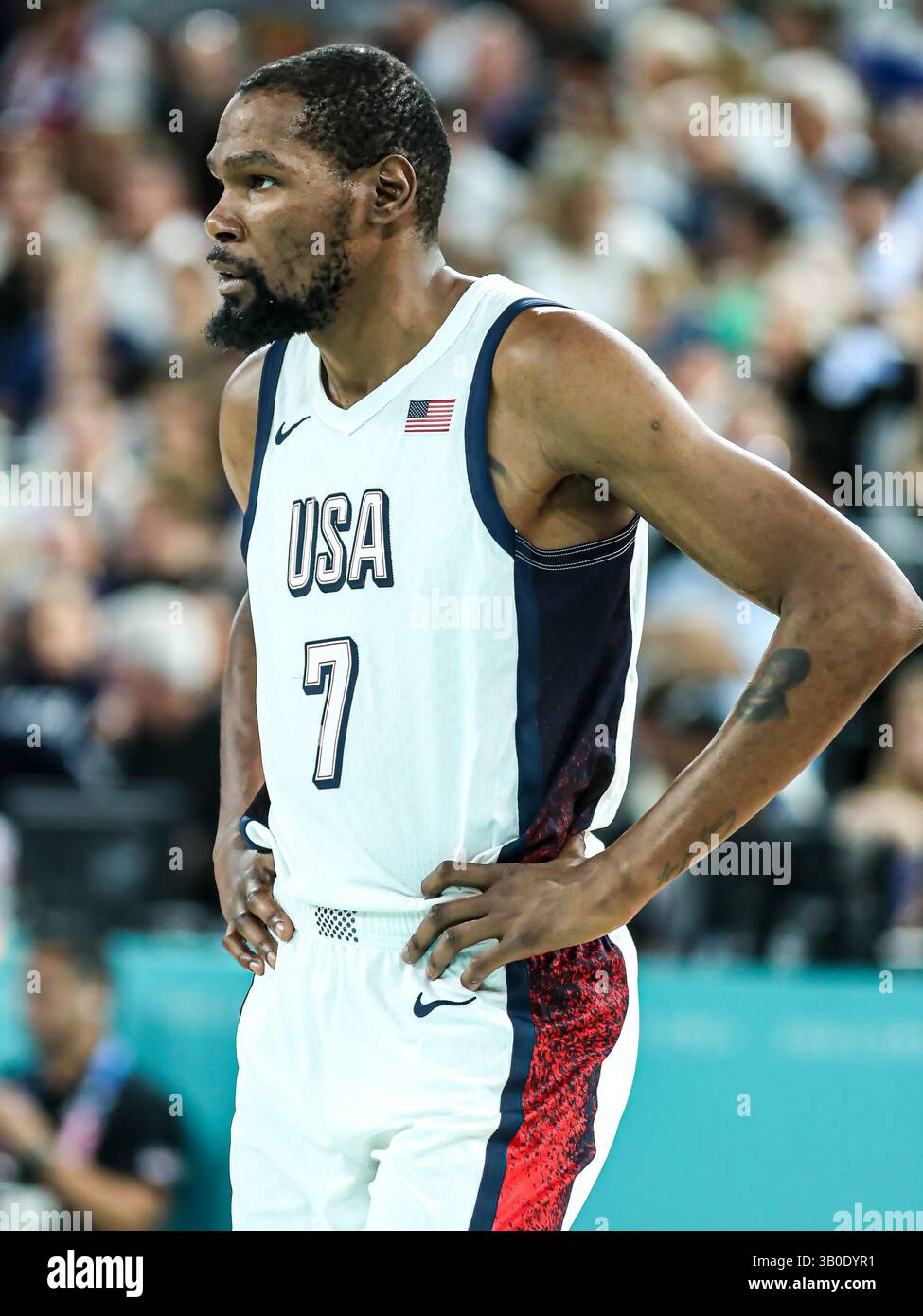 Team USA in the men's Olympic Games Pais 2024 basketball semifinal ...