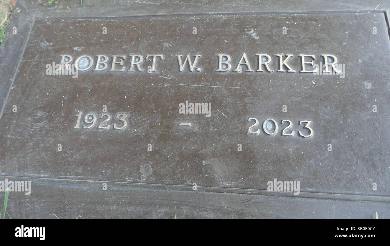 Los Angeles, California, USA 22nd April 2025 Television Personality Bob Barker Grave in ...