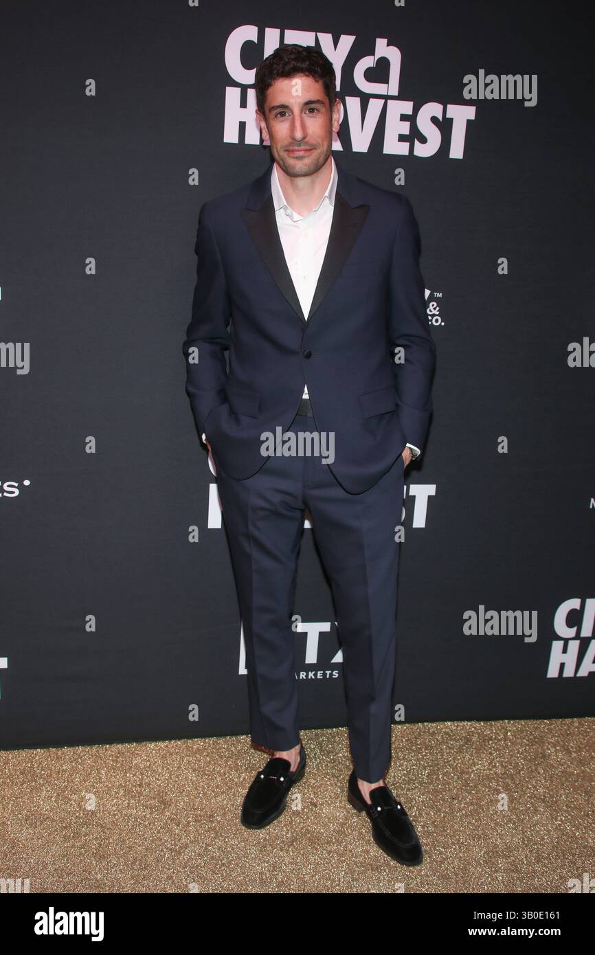 Actor Jason Biggs attends City Harvest Presents The 2025 Gala: Carnaval ...