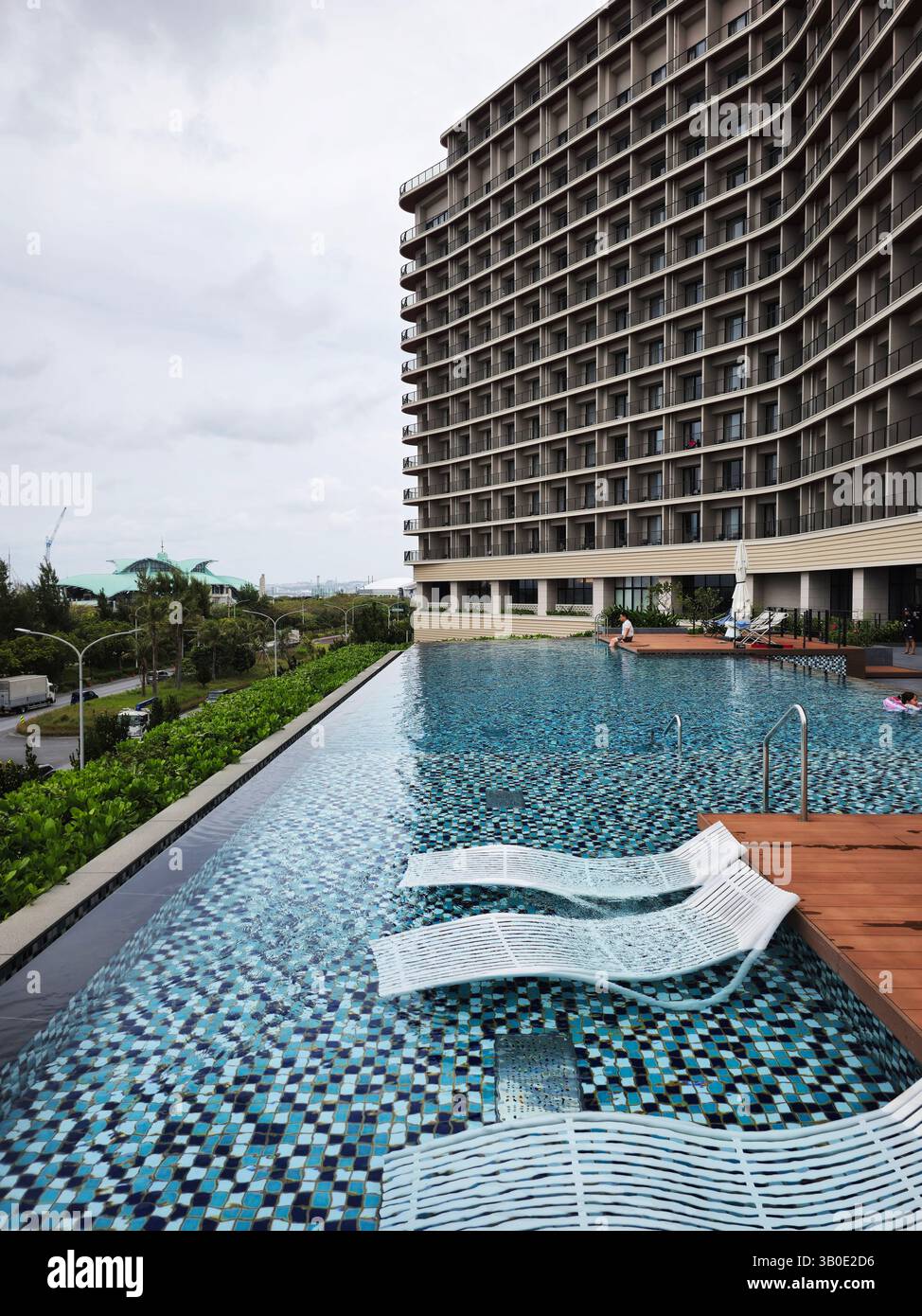 The beautiful infinity pool at the prince hotel in Ginowan, Okinawa ...
