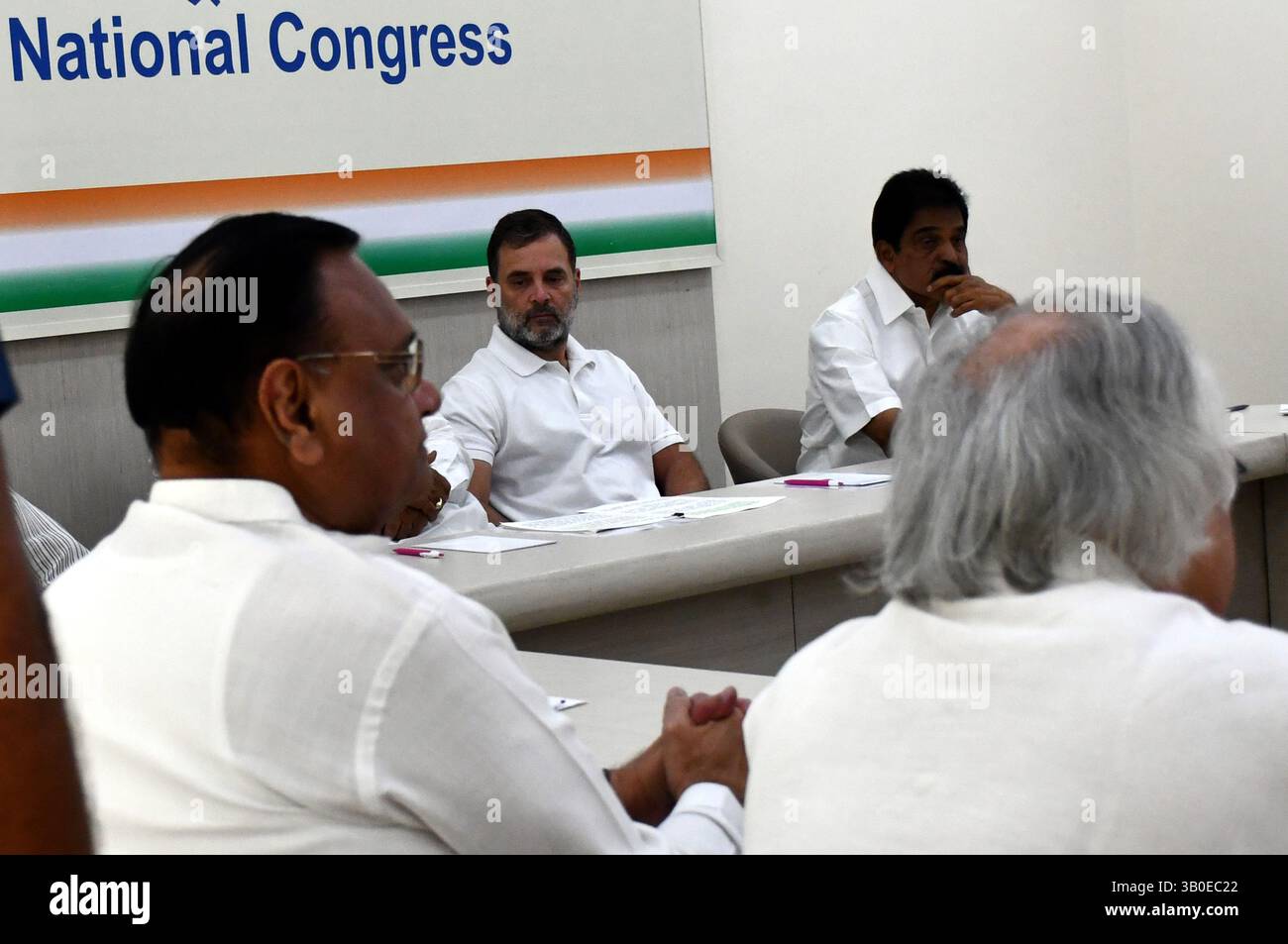 24 cwc meeting 8 jpg hi-res stock photography and images - Alamy