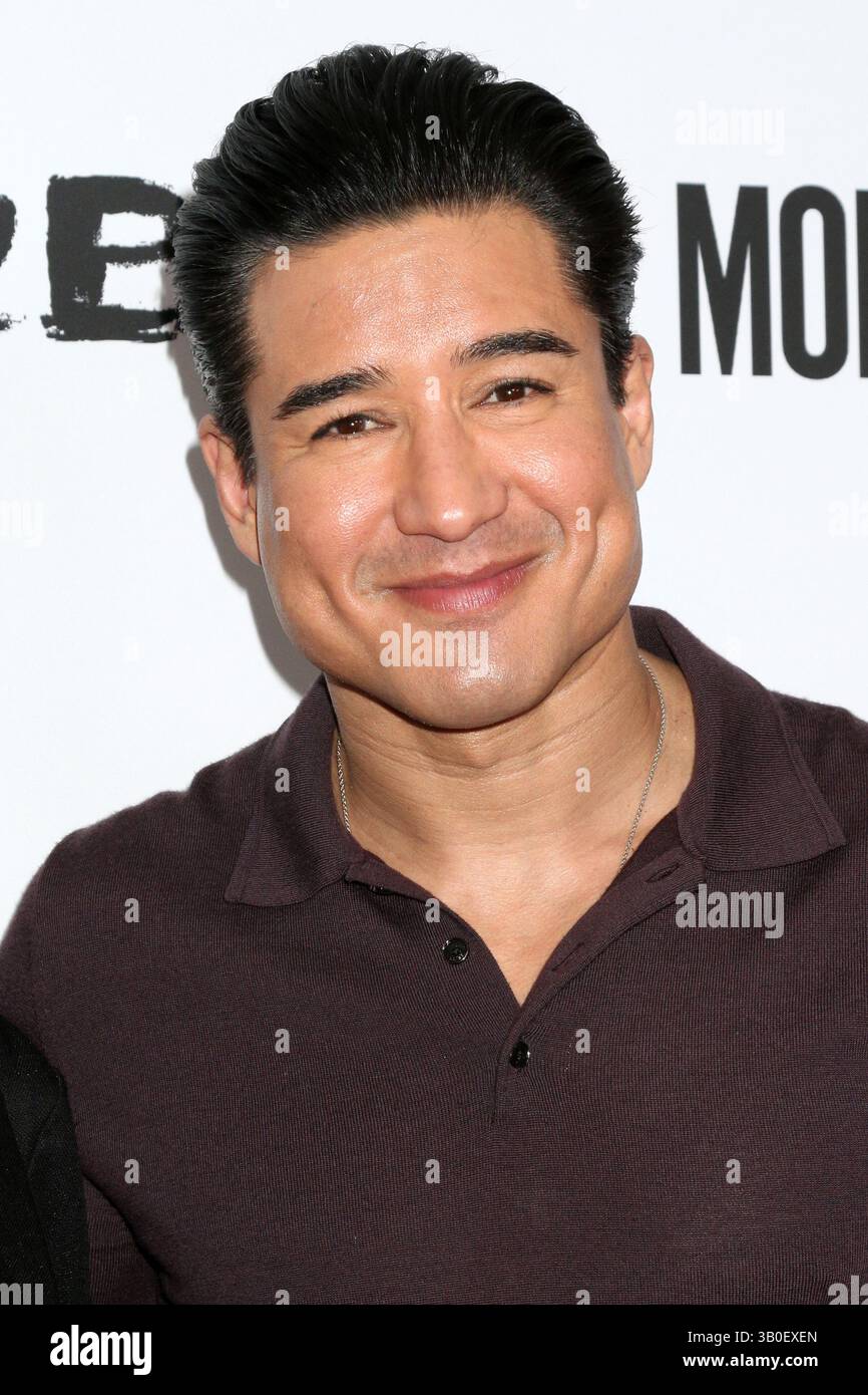 April 24, 2025, Los Angeles, Ca, USA: LOS ANGELES - APR 23: Mario Lopez ...