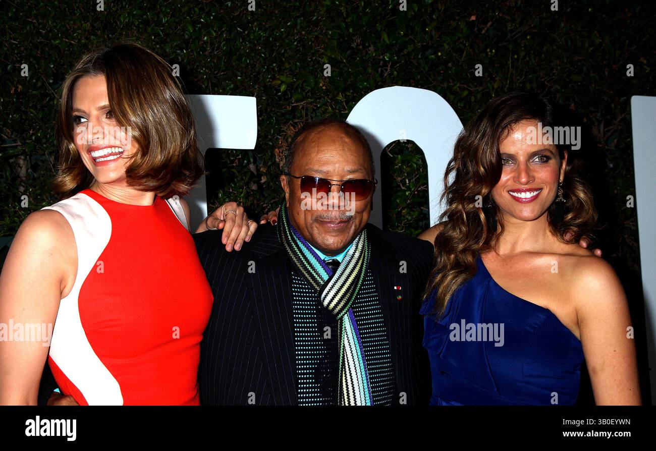 Stana Katic, Quincy Jones and Noa Tishby at the premiere of 'Mandela: Long Walk To Freedom ...
