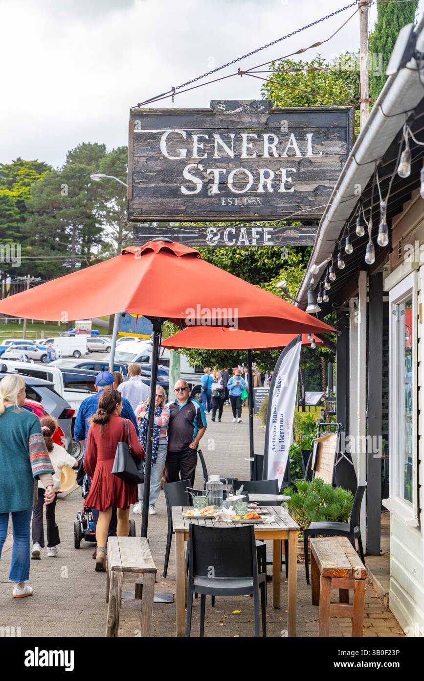 Berrima, australian village in the southern highlands,General store and ...