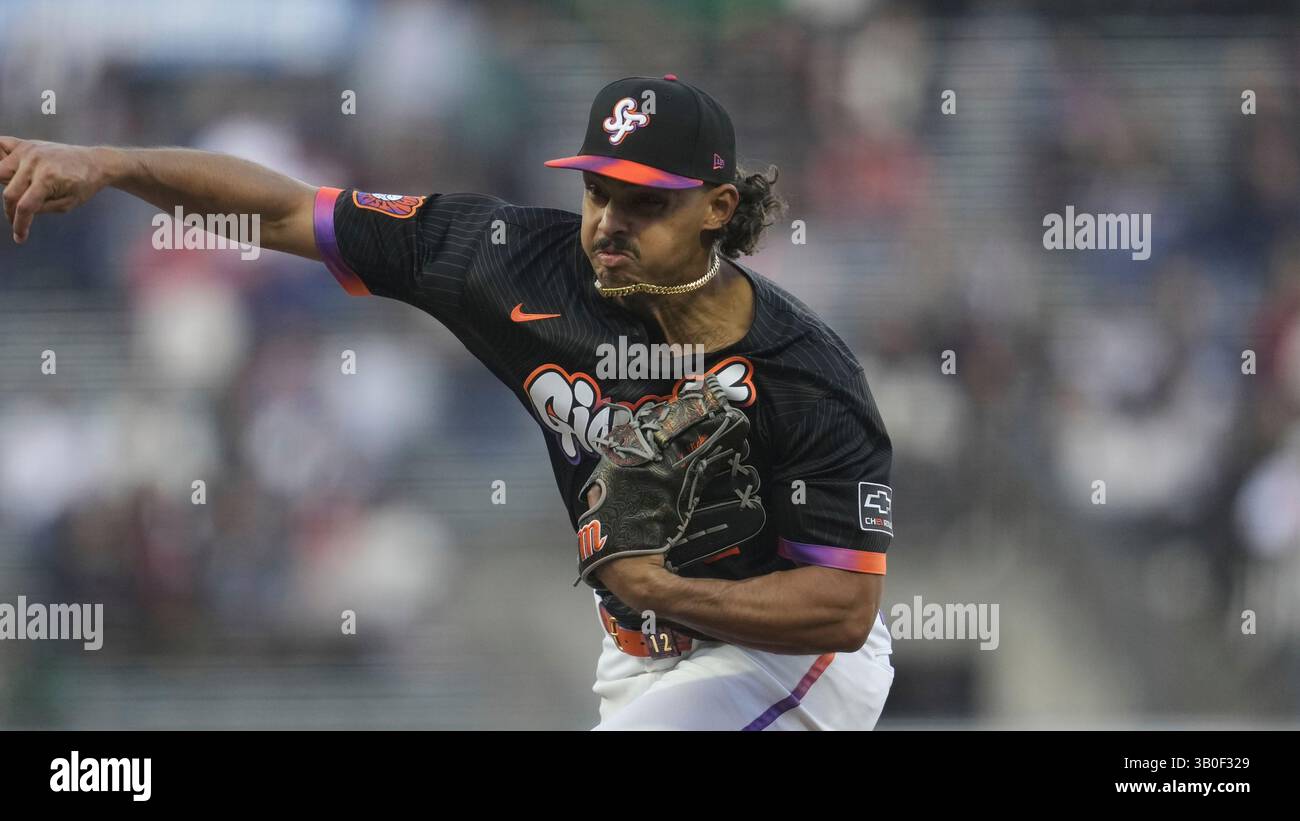 San Francisco Giants pitcher Jordan Hicks during a baseball game ...
