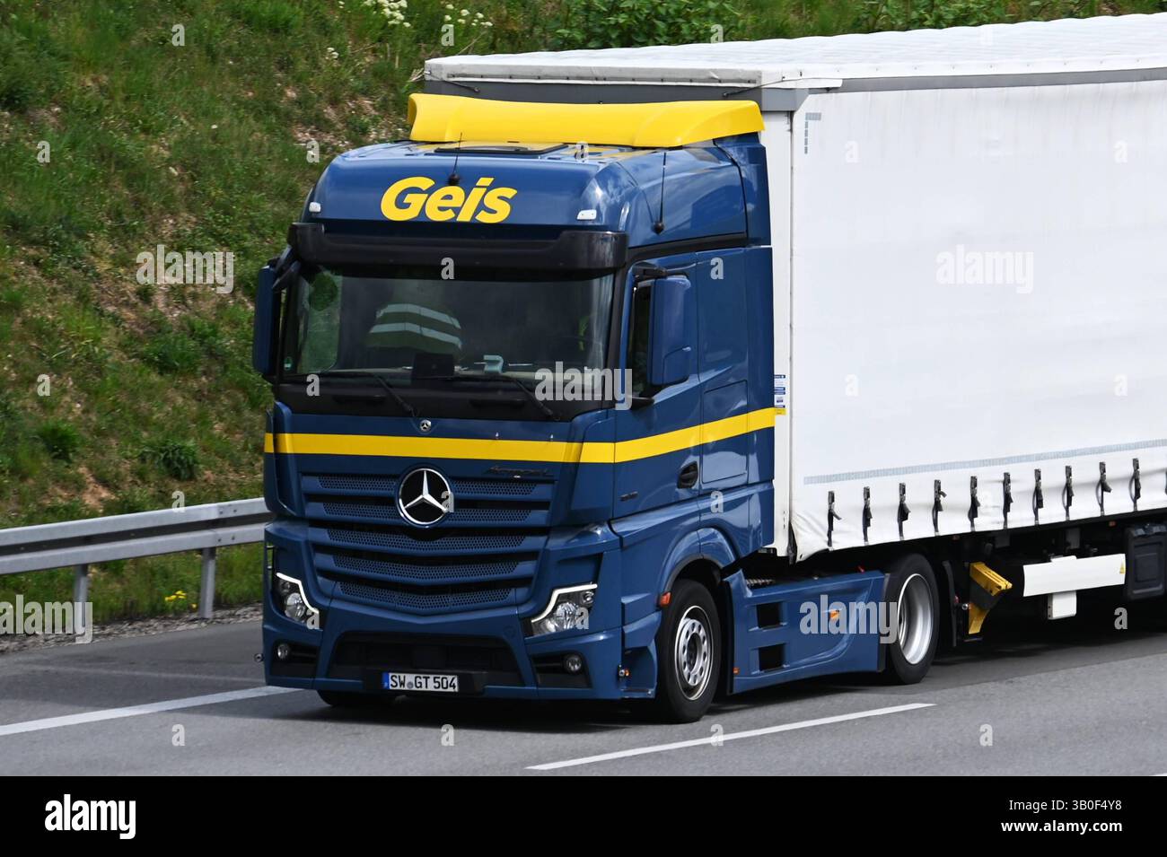 Mercedes Actros LKW - Sattelzug der Geis Group - Global Logistics aus ...