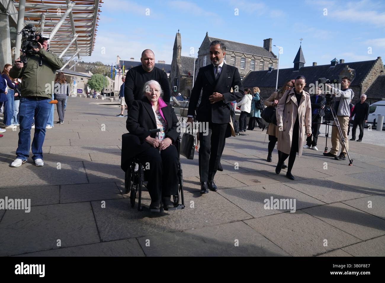 Emma Caldwell's mother Margaret Caldwell and brother Jamie Caldwell ...