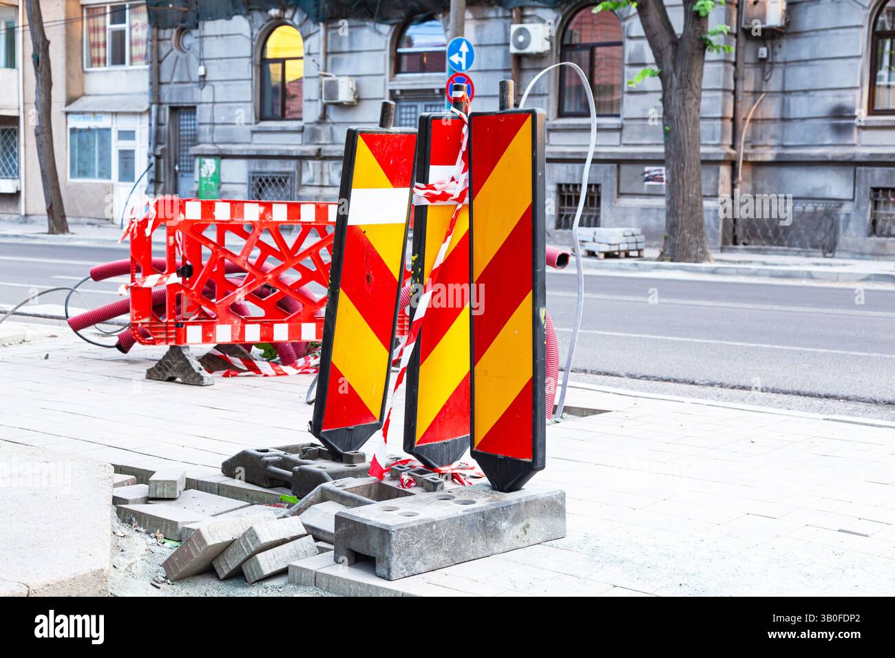 Plastic safety fencing construction hi-res stock photography and images ...