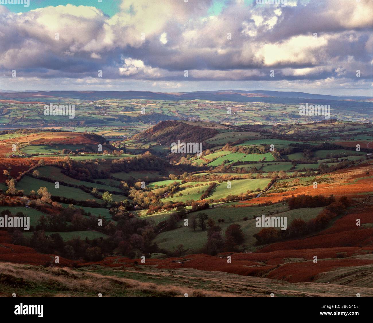 Wye valley wales hike hi-res stock photography and images - Alamy