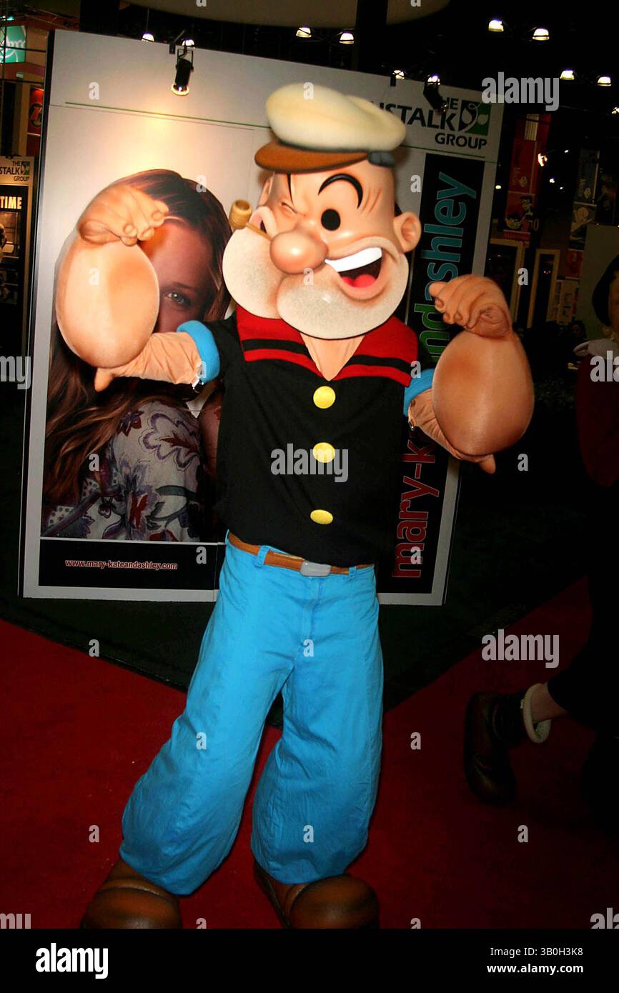 Popeye 2004 hi-res stock photography and images - Alamy