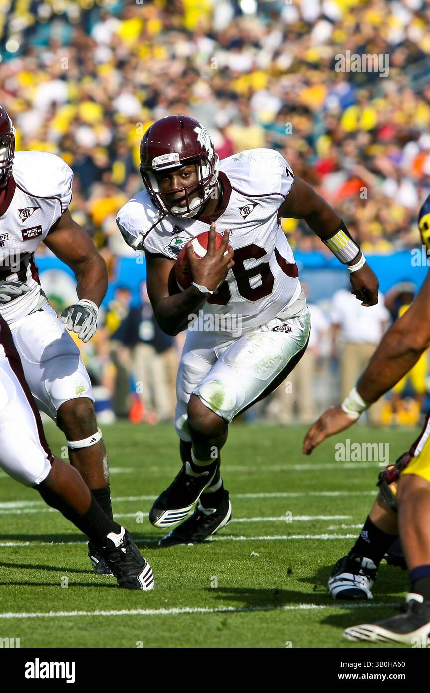 Relf hi-res stock photography and images - Alamy