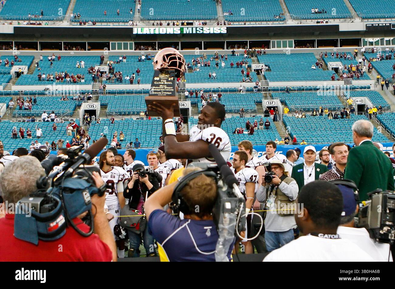 Relf hi-res stock photography and images - Alamy