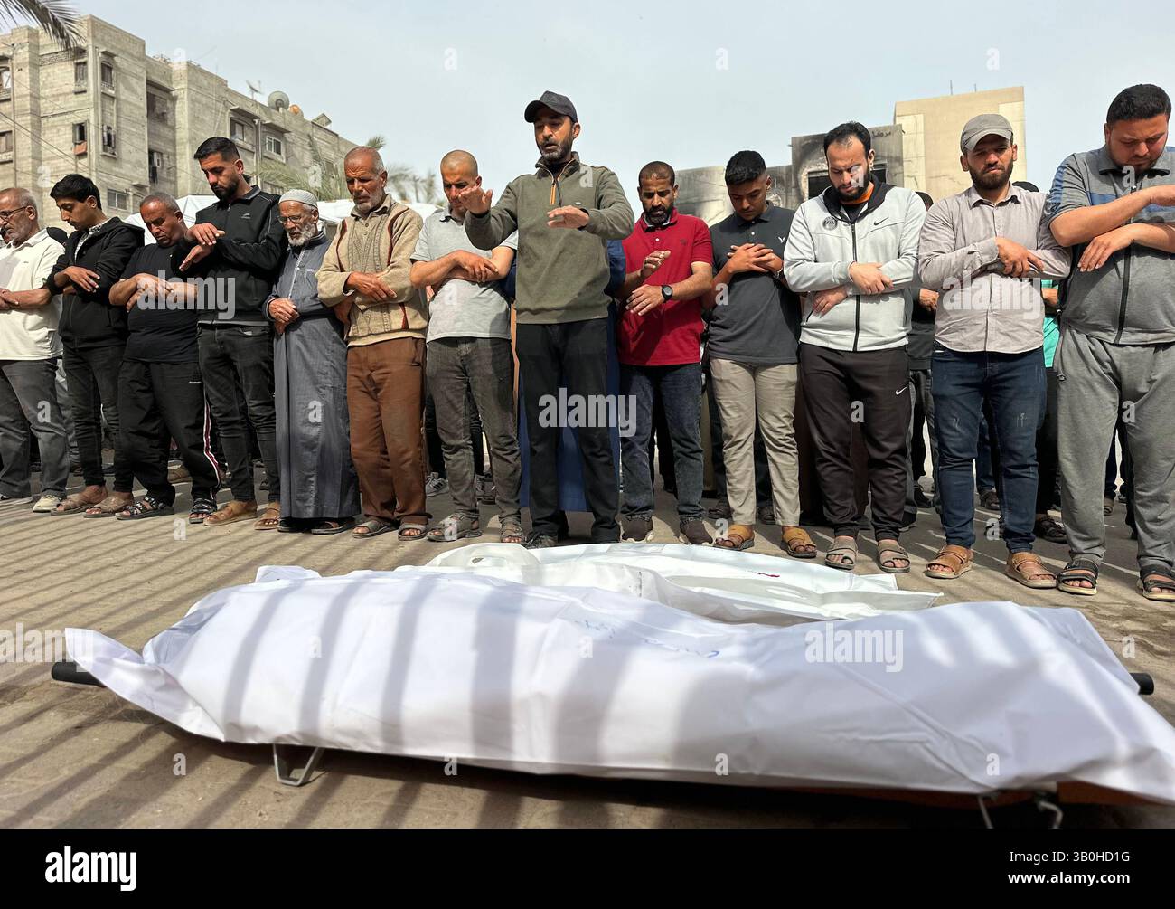 Relatives of the Palestinians, who lost their lives after Israeli ...