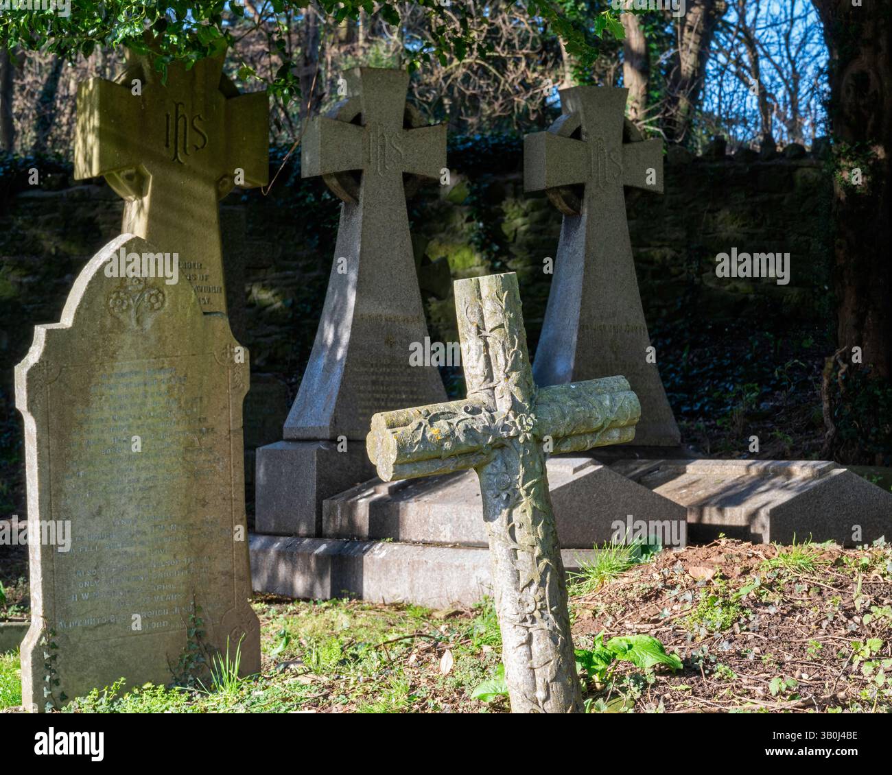 A picture of gravestones and monuments in Clevedon Cemetery, St Andrews ...