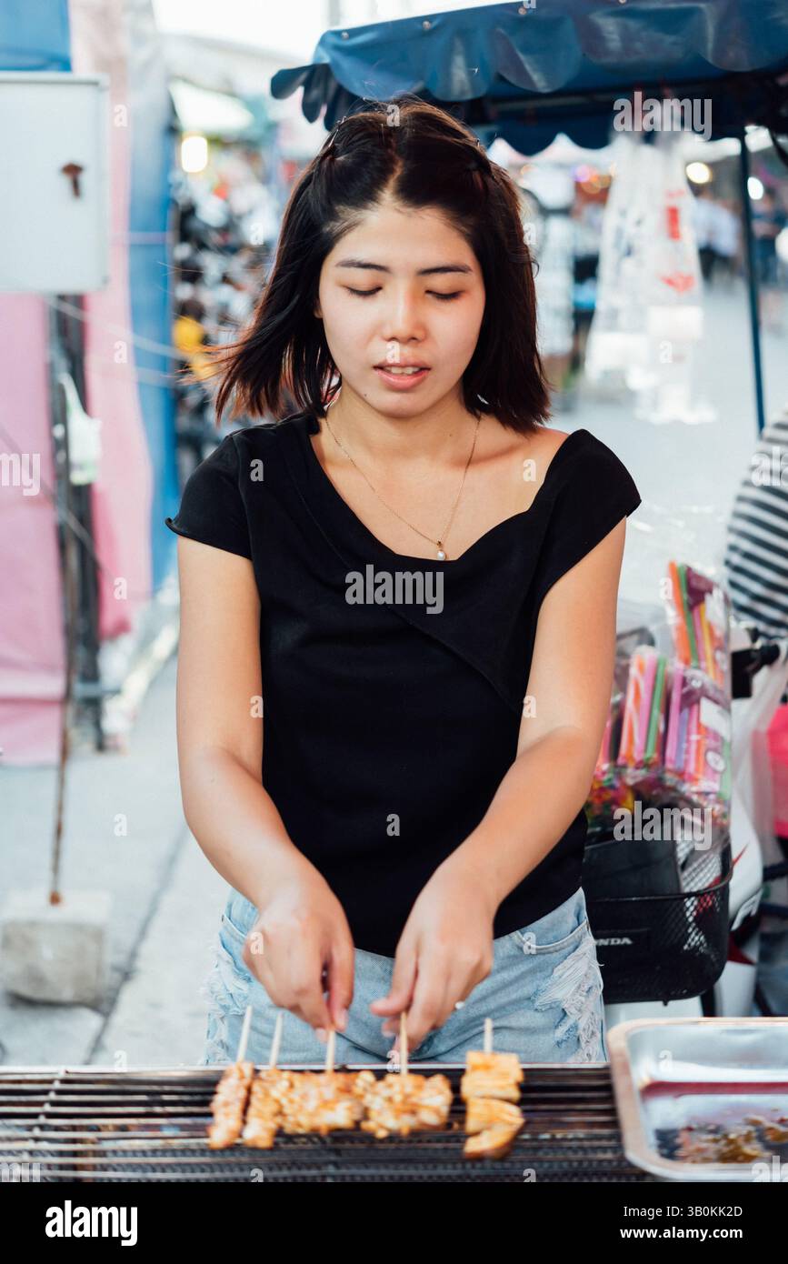 Chinese chilli sauce making hi-res stock photography and images - Alamy