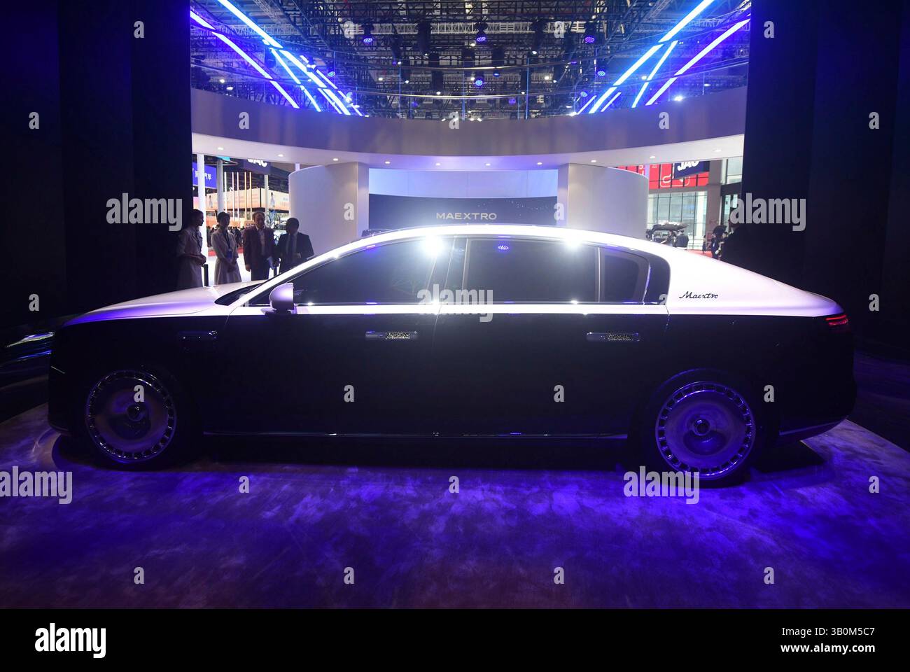 A view of a Maextro S800, a product of the Huawei-JAC collaboration ...