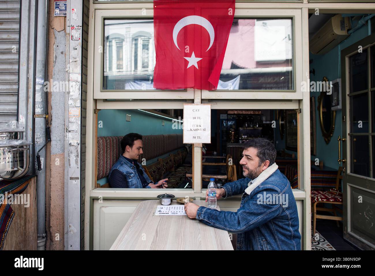 Istanbul, Turkey. 18th Apr, 2025. Men seen drinking Turkish tea (cay ...