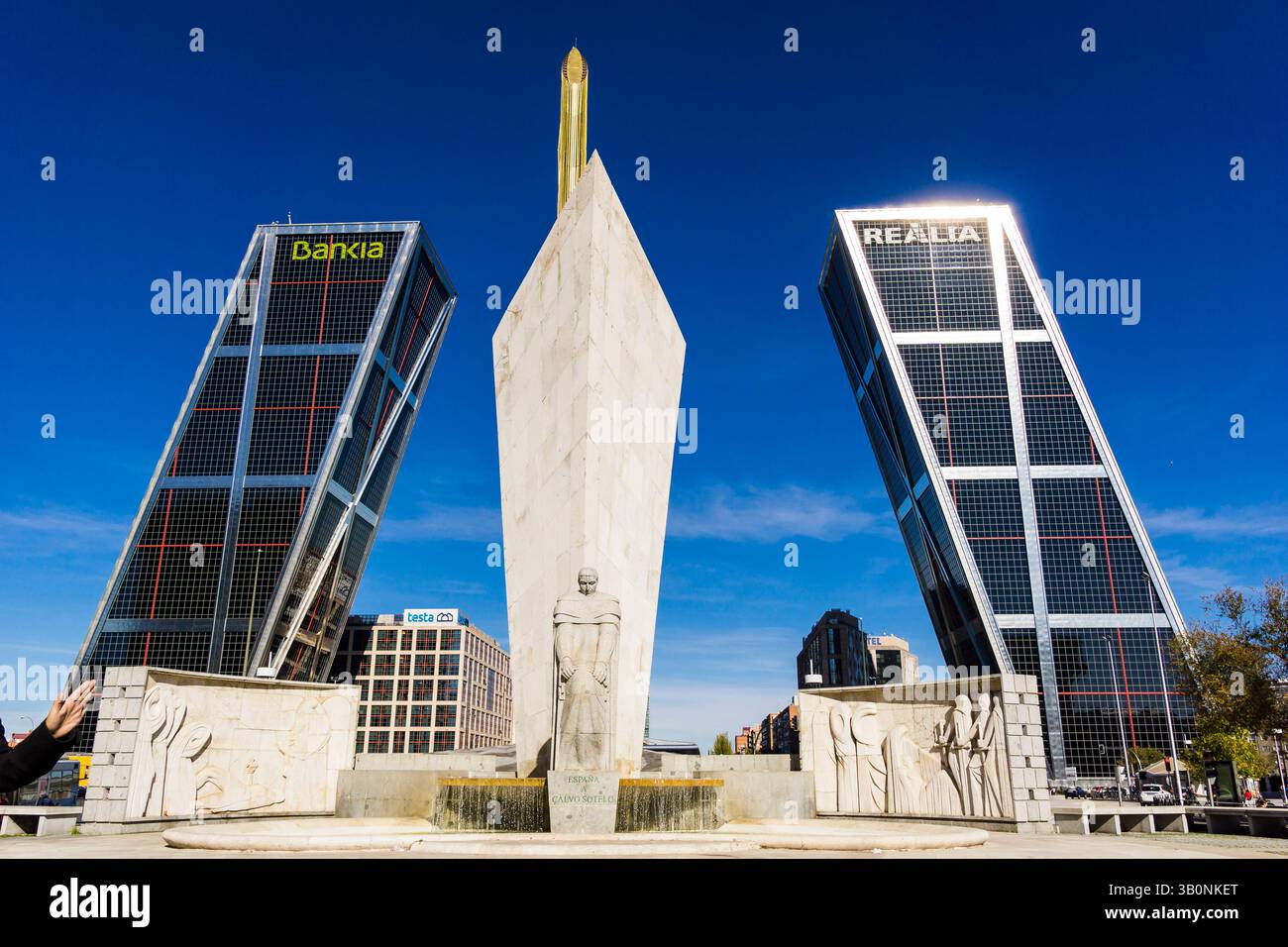 Calvo Sotelo monument, KIO Towers and Caja Madrid Obelisk. The Caja ...