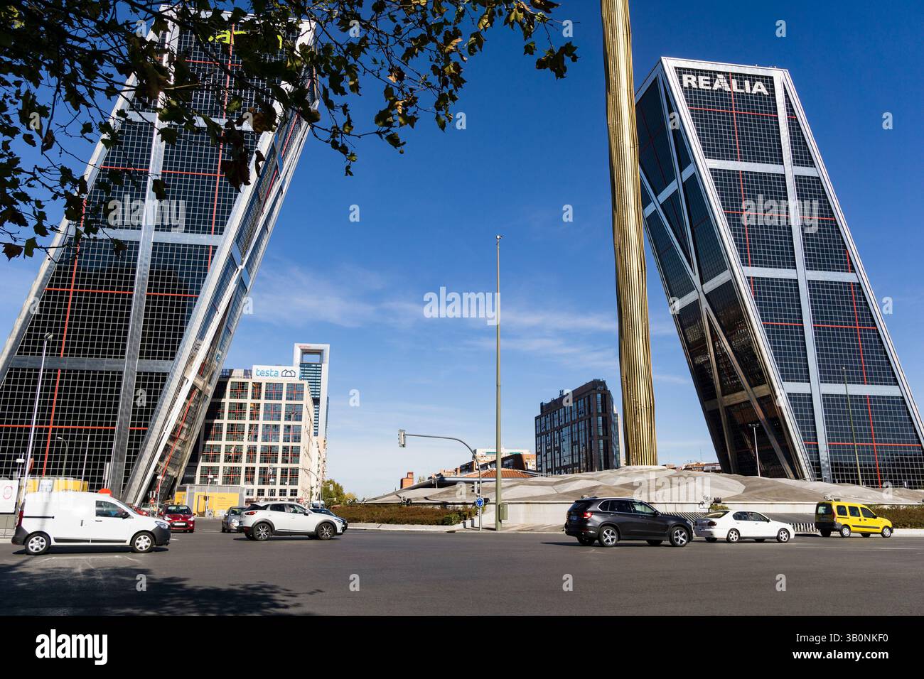 KIO Towers and Caja Madrid Obelisk. The Caja Madrid Obelisk is an ...