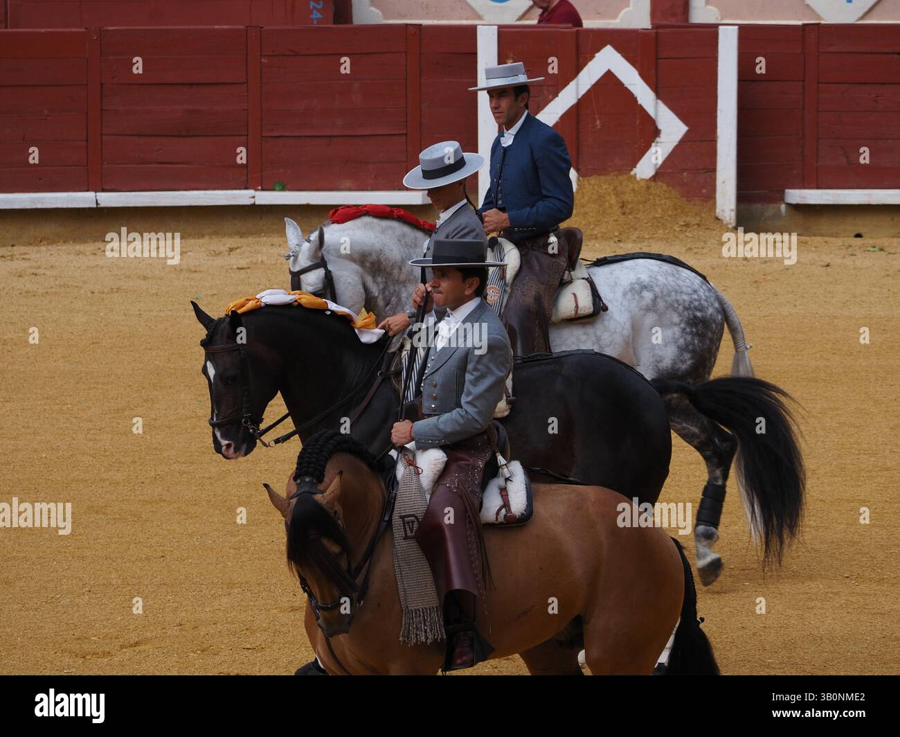 Rejoneo tradition hi-res stock photography and images - Alamy