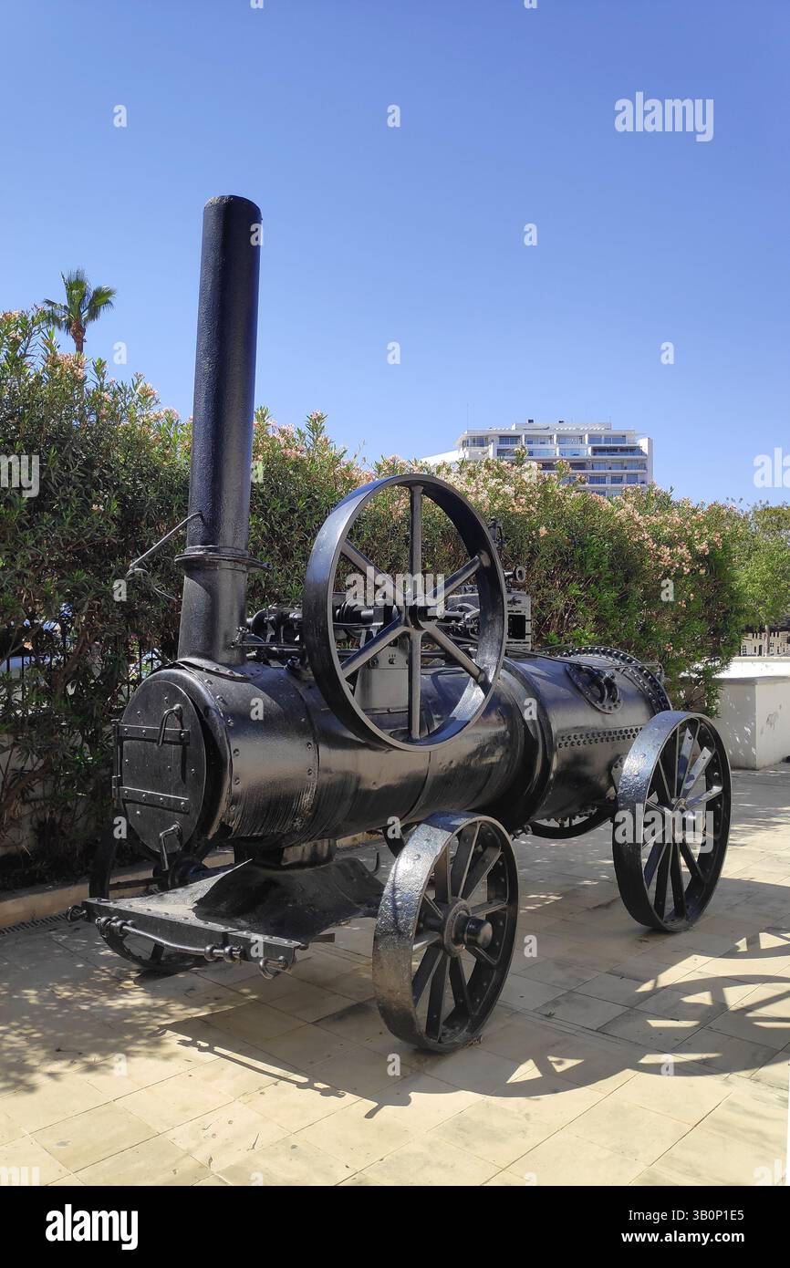 Portable engine power supply (generator) manufactured by Marshall Sons ...