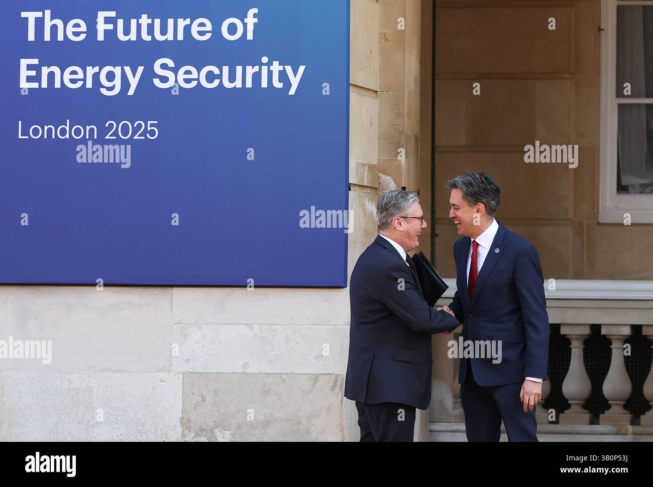 Prime Minister Keir Starmer (left) and Energy Security and Net Zero ...