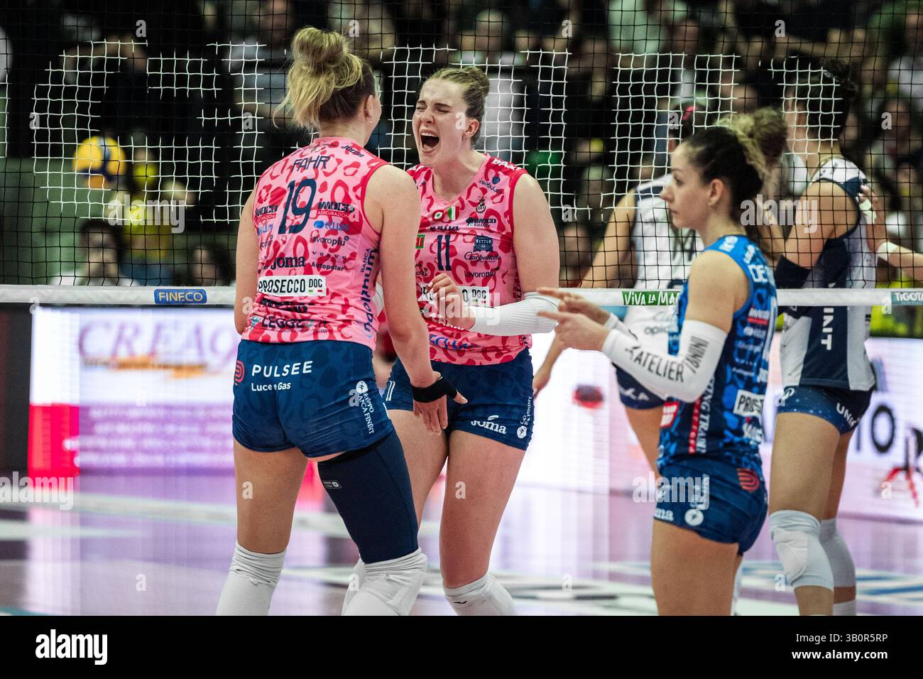 Treviso, Italy. 24th Apr, 2025. Isabelle Haak, Sarah Fahr celebration ...
