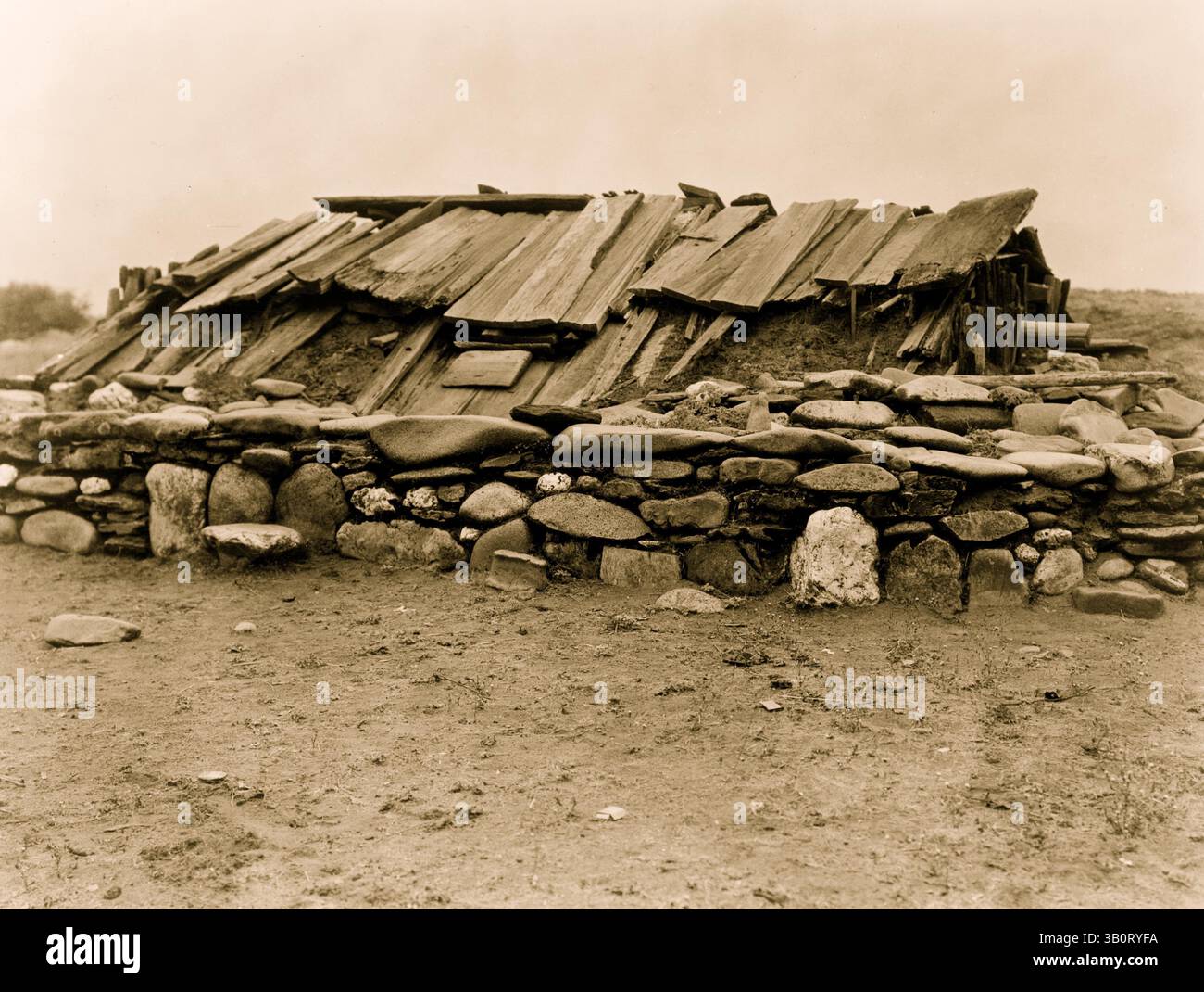 Hupa house hi-res stock photography and images - Alamy
