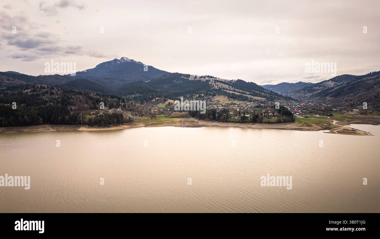 Bicaz river hi-res stock photography and images - Alamy