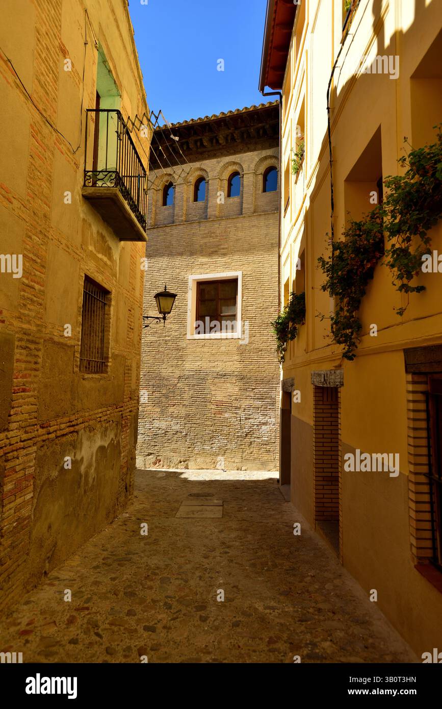 Narrow and labyrinthine alley of a medieval village in Borja Spain ...