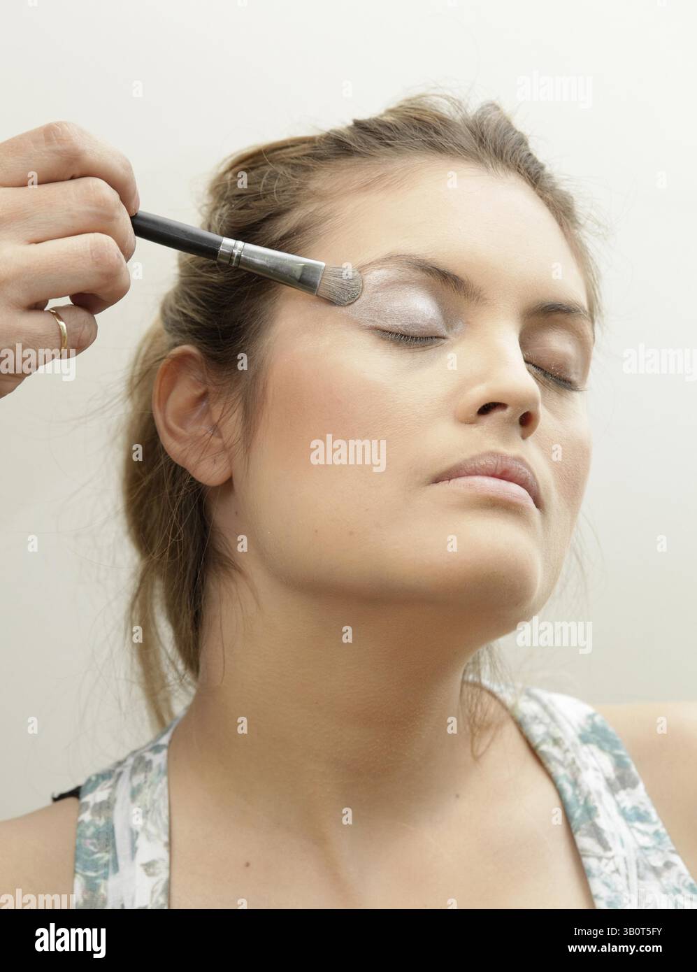Maquillaje modelo hi-res stock photography and images - Alamy