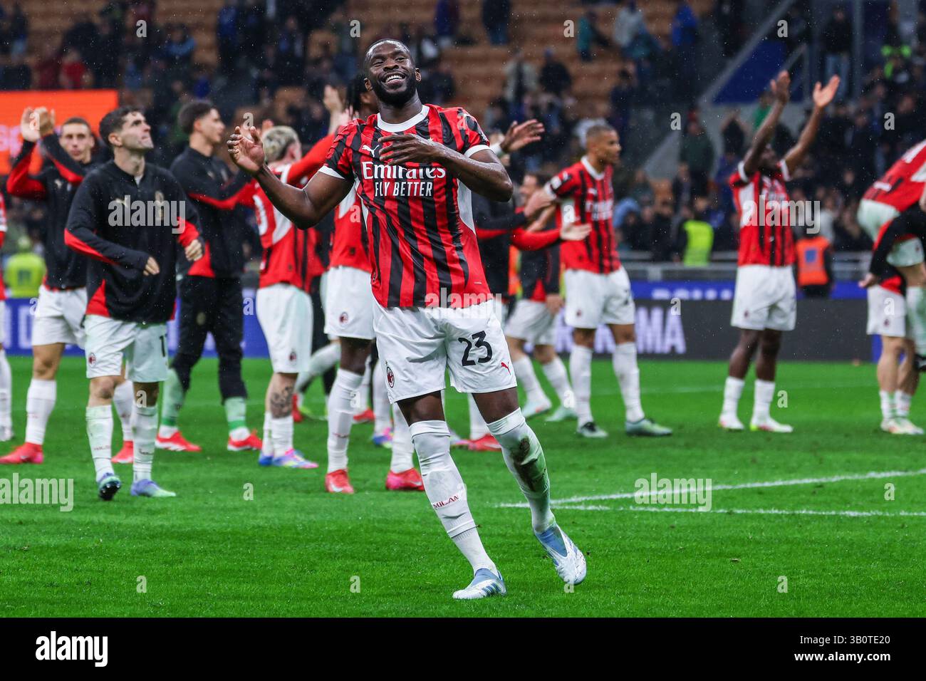 Fikayo Tomori of AC Milan celebrates the victory at the end of the ...