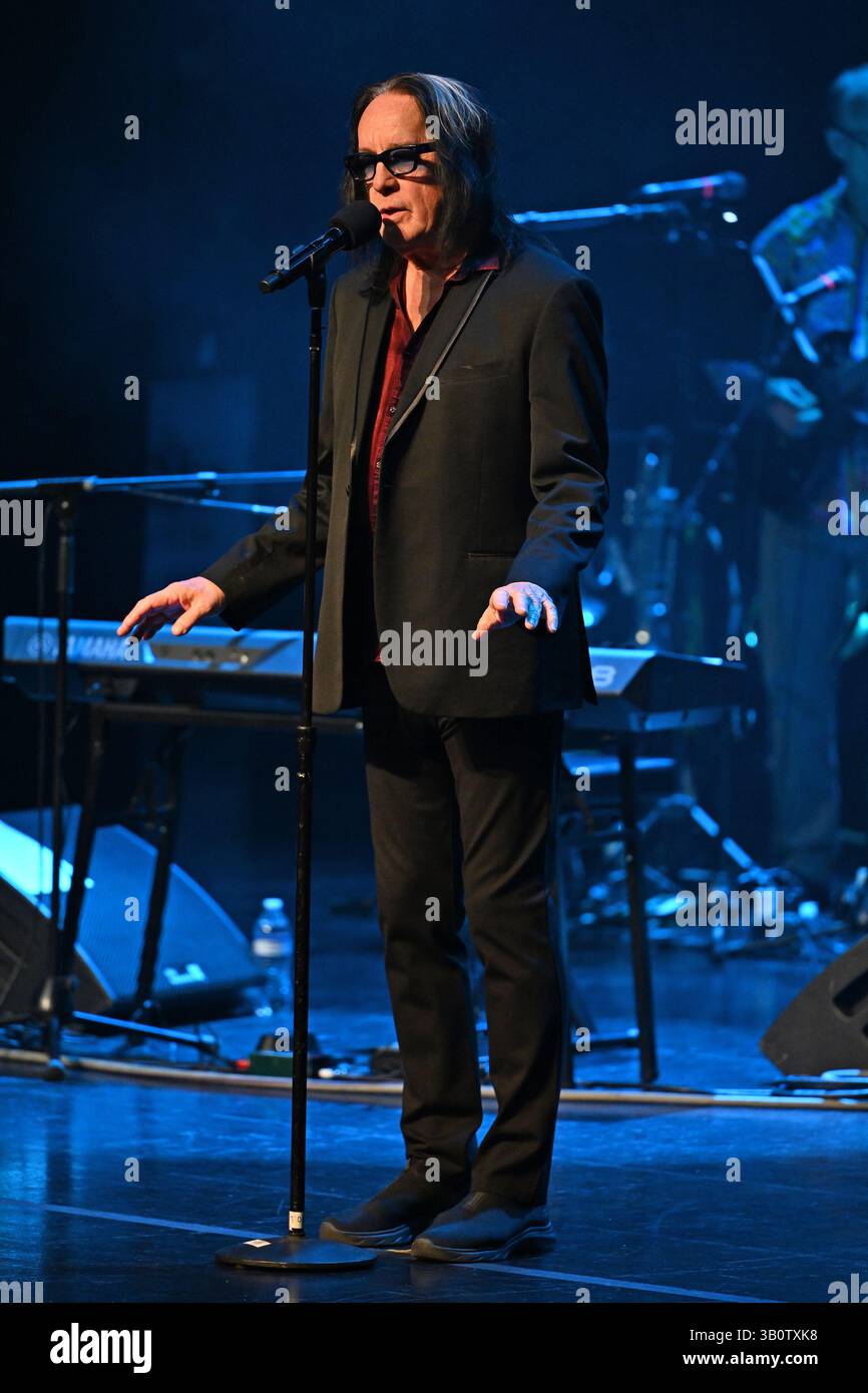 Fort Lauderdale, FL, USA. 23rd Apr, 2025. Todd Rundgren performs during ...