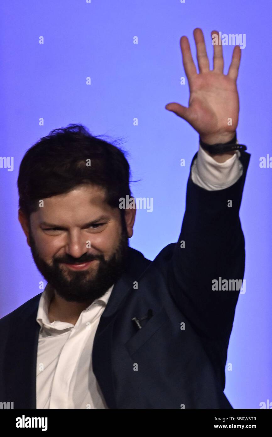 DF - BRASILIA - 04/24/2025 - BRASILIA, GABRIEL BORIC AT UNB - The ...
