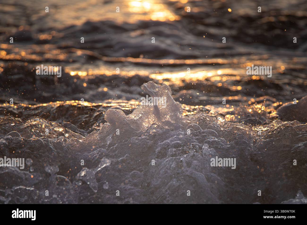 Fluid dynamics abstract ocean waves hi-res stock photography and images ...