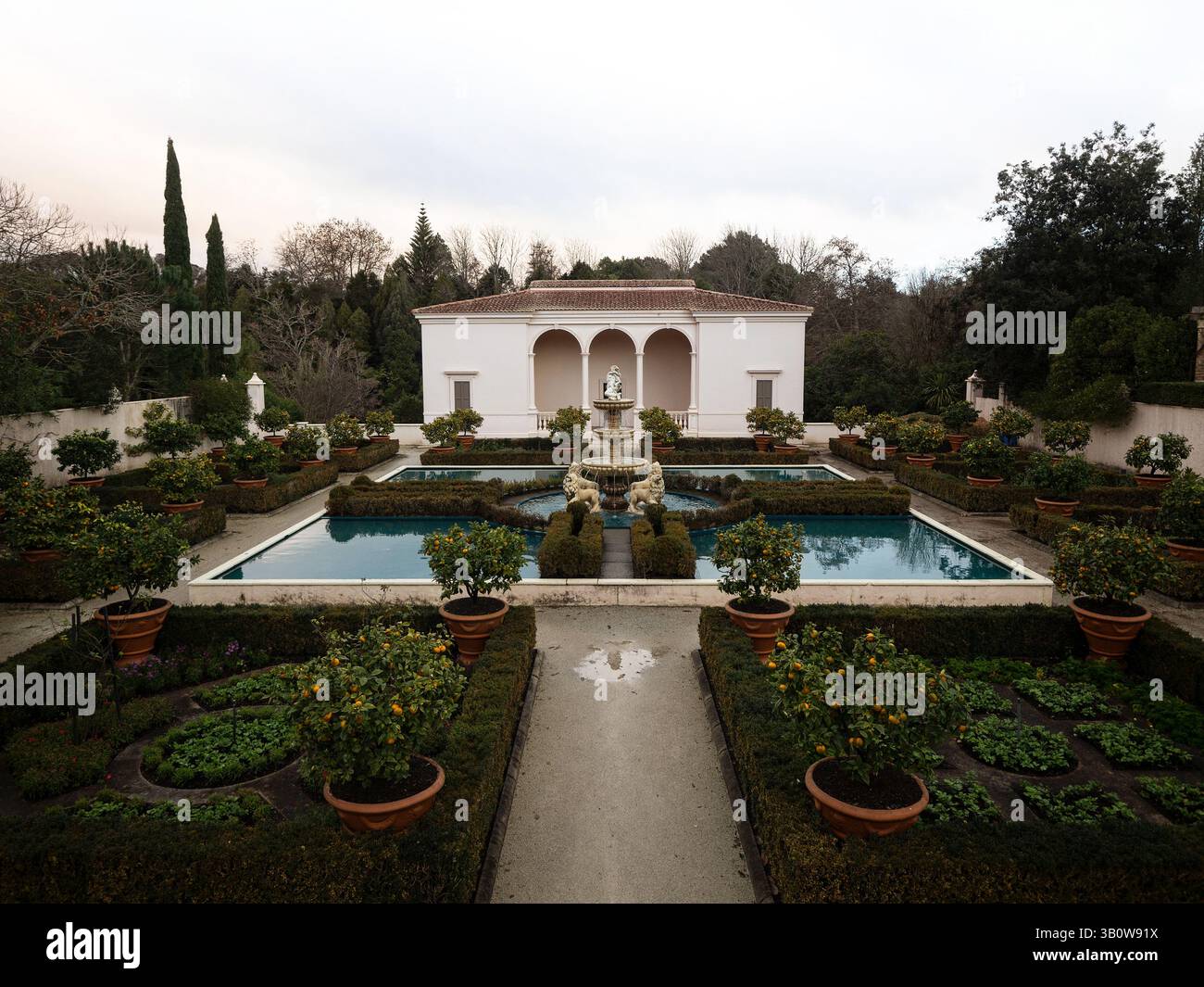 Italian Renaissance Garden typical classical traditional romantic ...