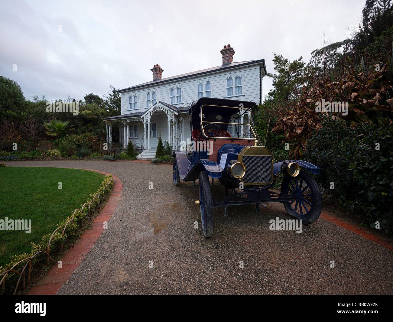 Replica of a white colonial early 20th century Wellington architecture ...