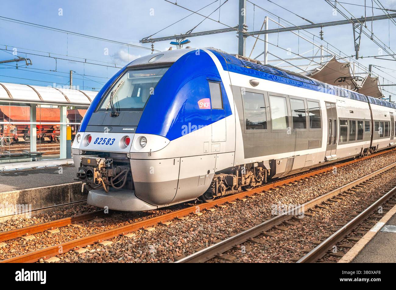 A Class B82500 Bombardier SNCF railcar at Chatellerault station ...