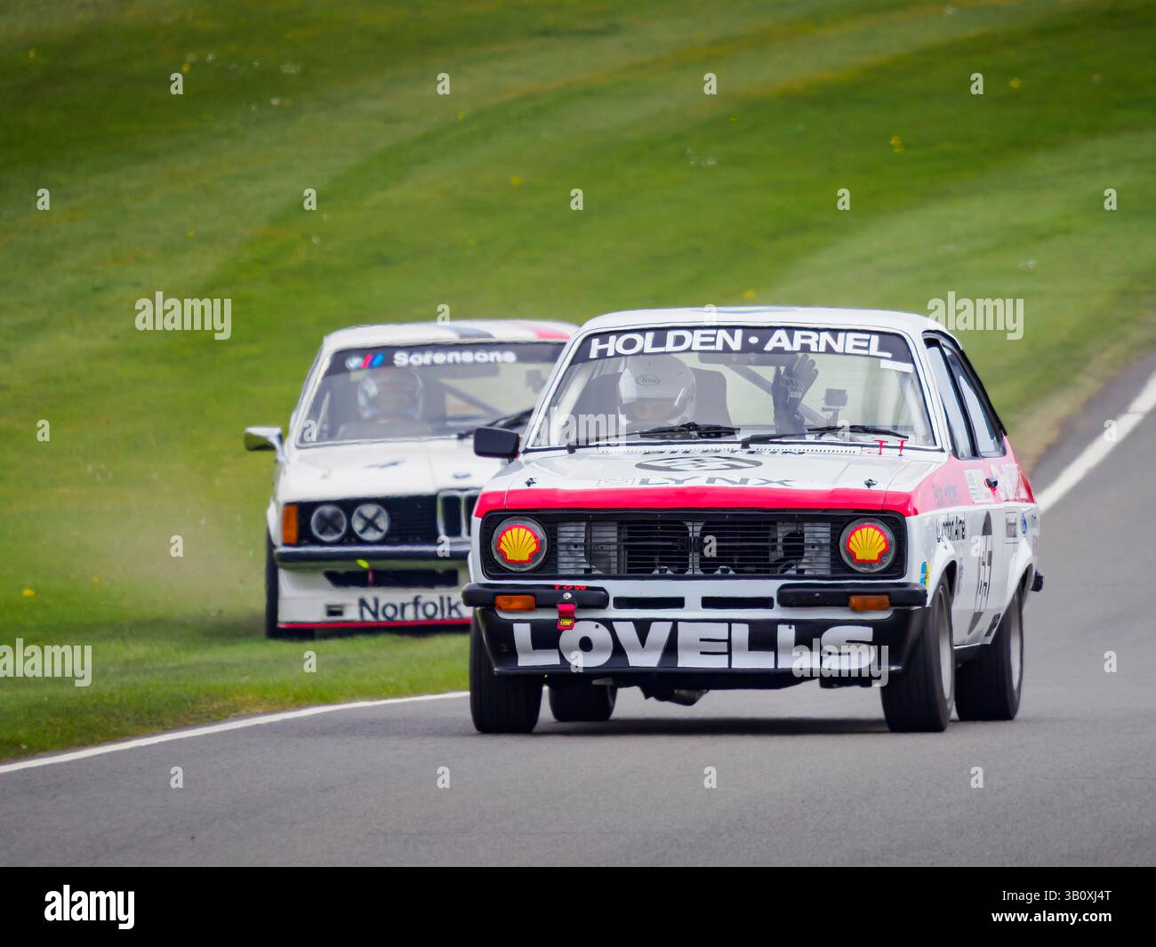 1981 Ford Escort RS2000 racing at the 82 Members Meeting, Goodwood ...