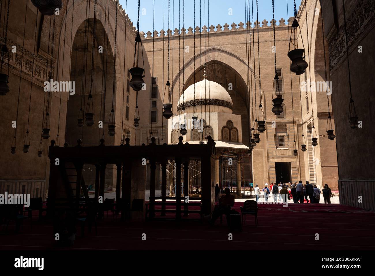 Mezquita iwan hi-res stock photography and images - Alamy