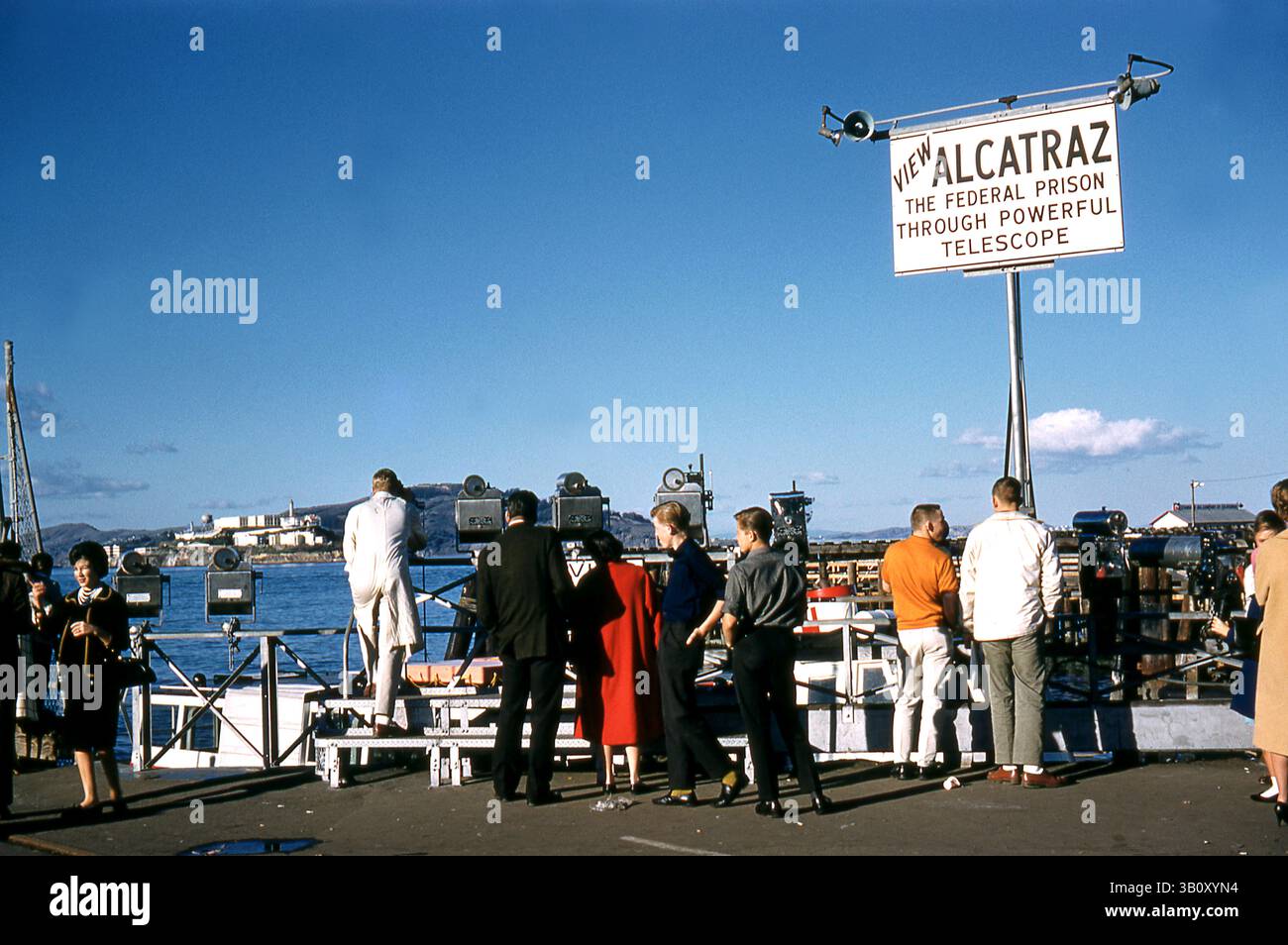 San Francisco 1959 - People queuing to view Alcatraz prison through ...