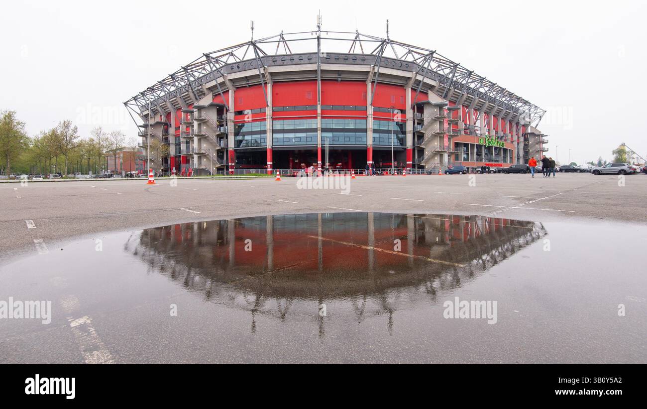 Enschede, Netherlands. 24th Apr, 2025. ENSCHEDE, Stadium Grolsch Veste, 24-04-2025, season 2024/ ...