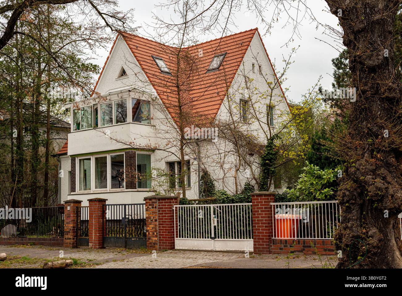 SED Party Neighborhood. Former SED Party Officials Neighbourhood near ...