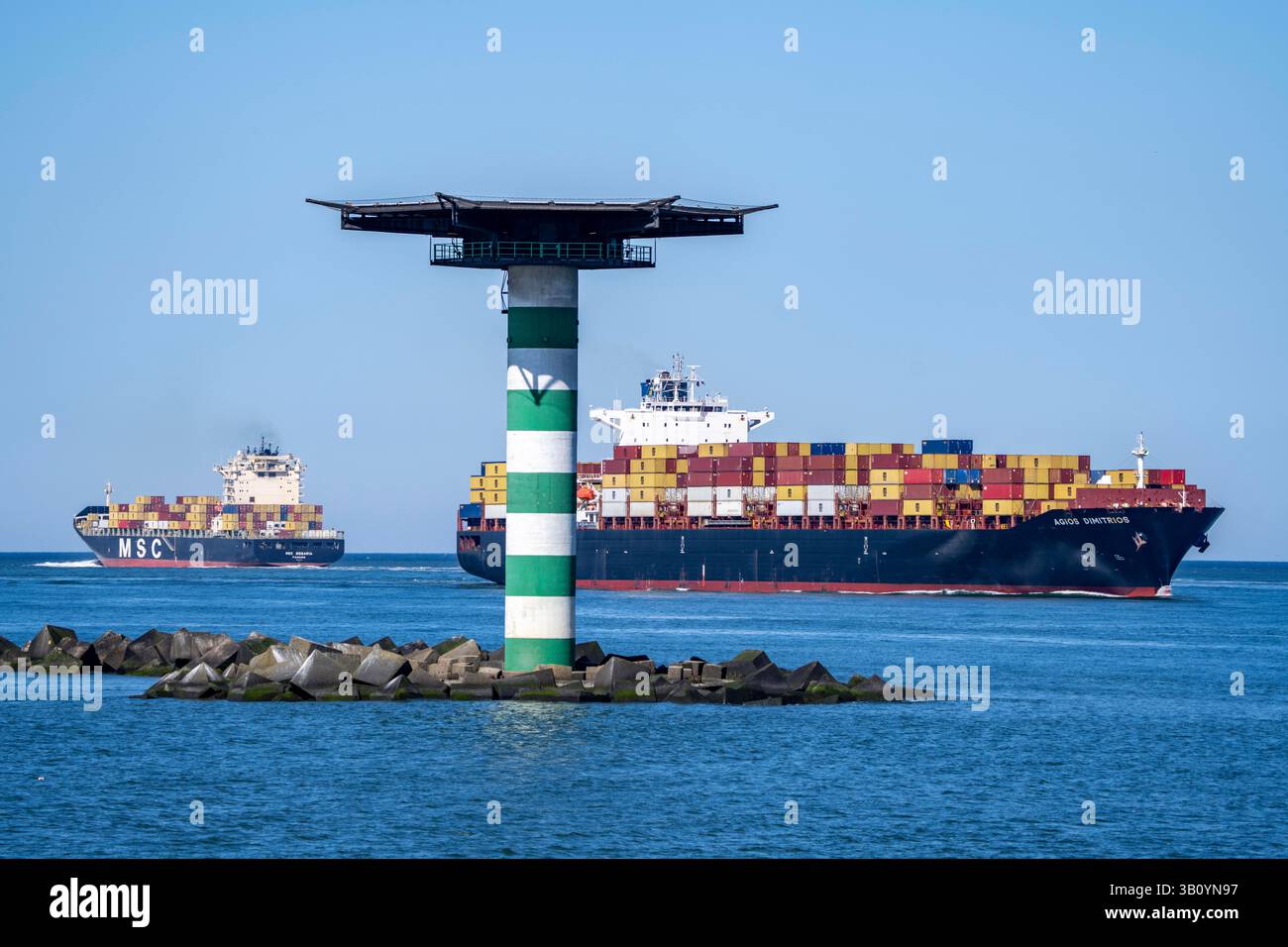 Container freighter Agios Dimitrios entering the port of Maasvlakte 2 ...