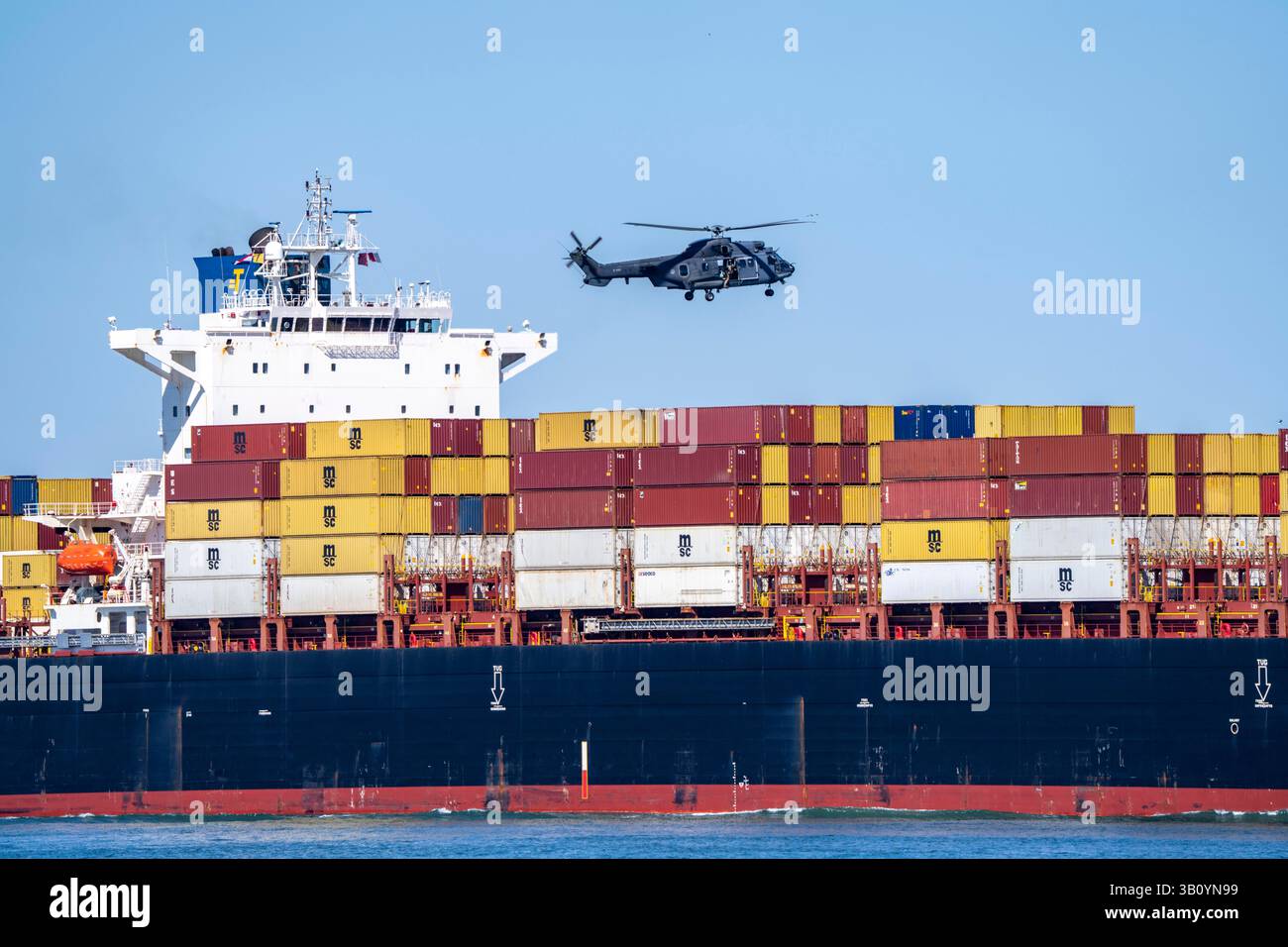 Dutch Air Force exercise, dropping soldiers onto the container ...
