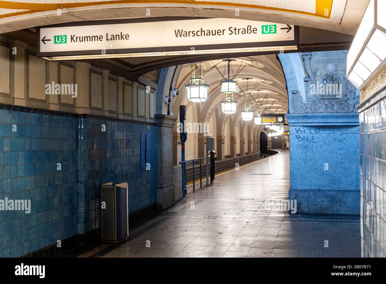 U-Bahn Heidelberger Platz. One of the Most Beautifull U-Bahn Stations ...