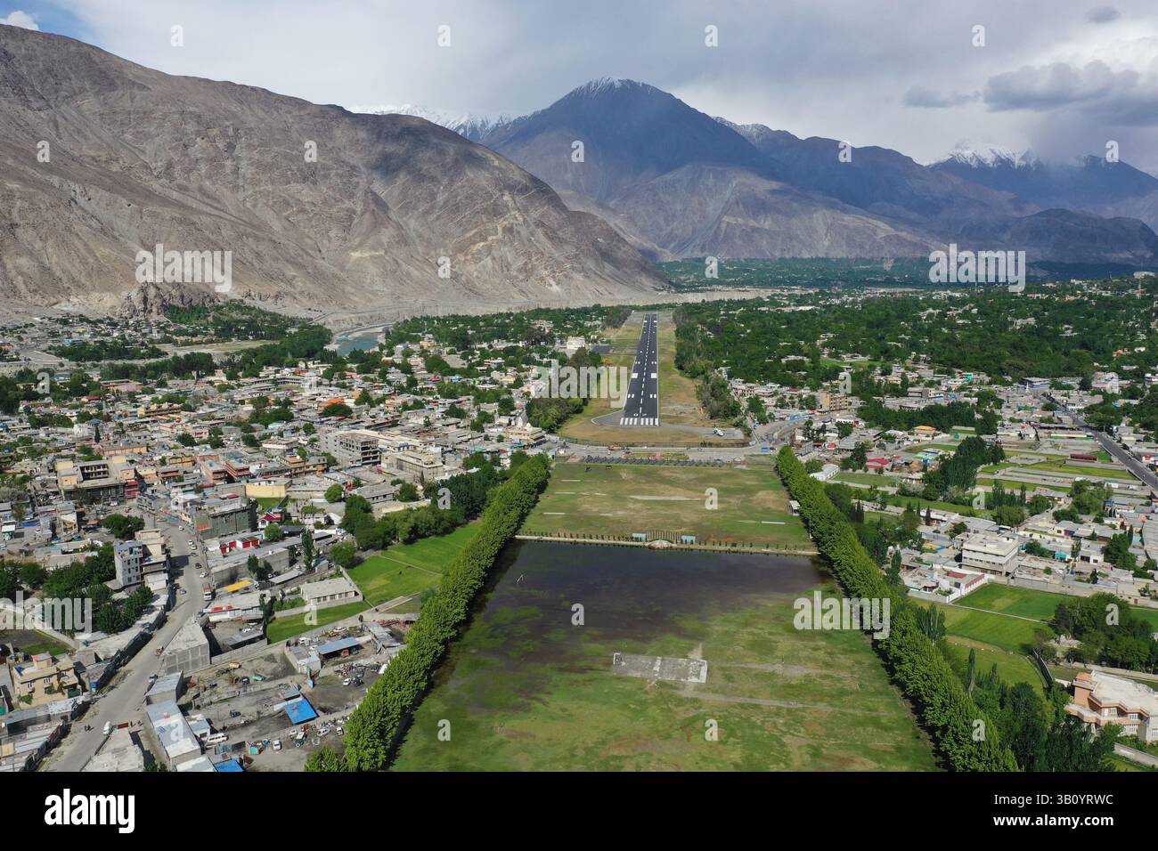Aerial Panorama of Gilgit Airport and City Stock Photo - Alamy