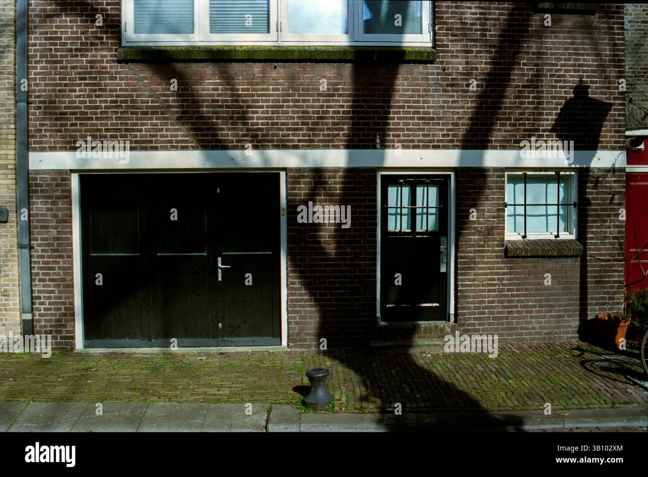 Historical Facade Delfshaven. Retro and Vintage Entrance to Garage and ...