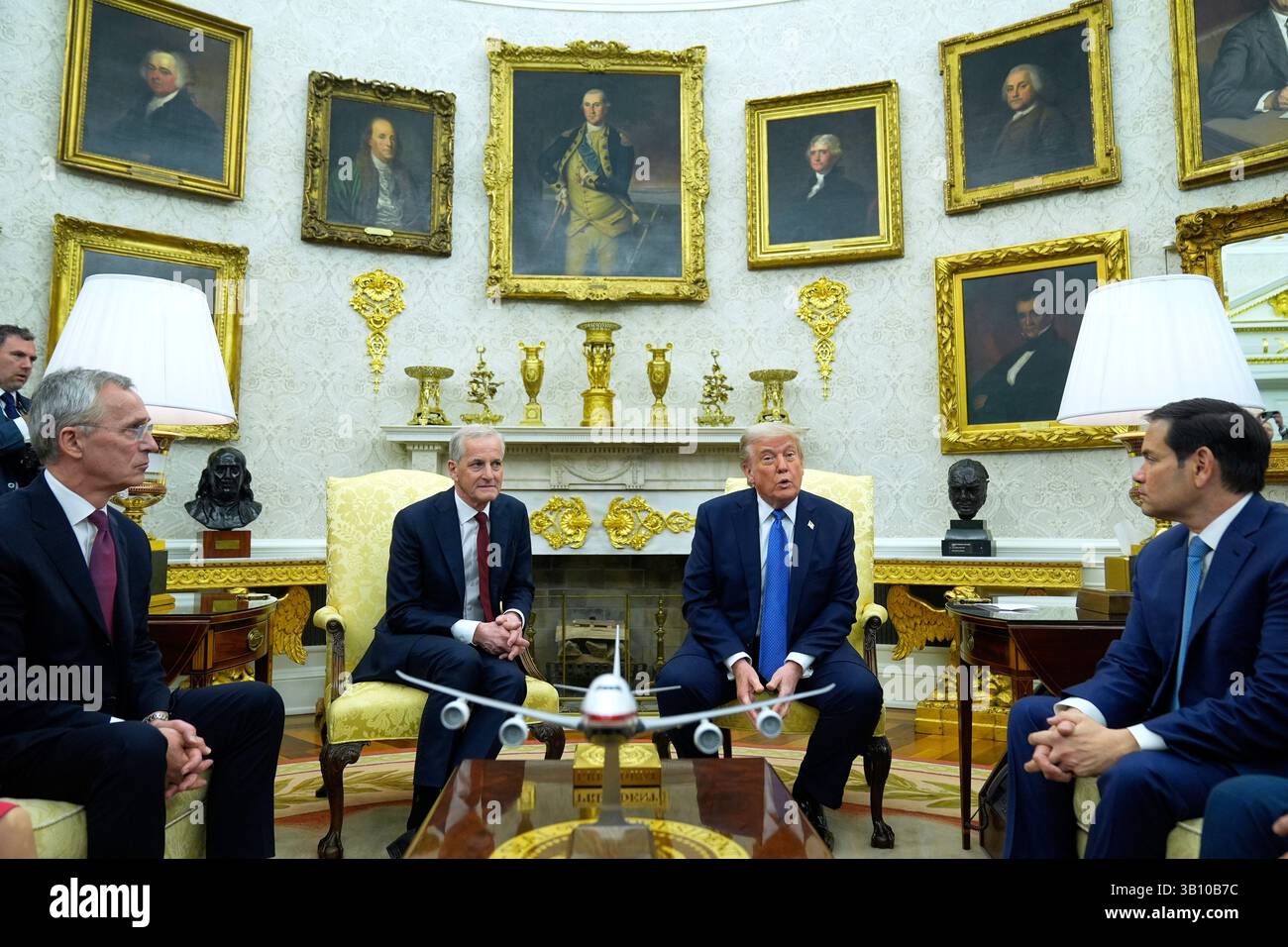 President Donald Trump speaks with Norwegian Prime Minister Jonas Gahr ...